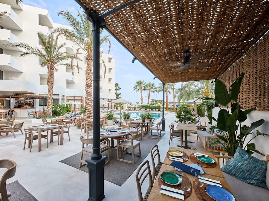 Pequenos-almoços servidos, cozinha local e internacional