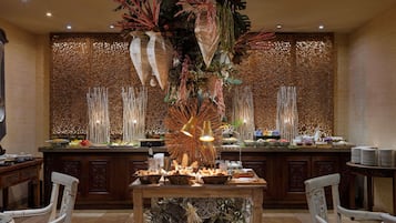 Buffet de pequeno-almoço