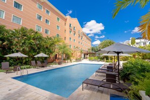 Piscina exterior 