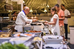 Café da manhã, almoço e jantar