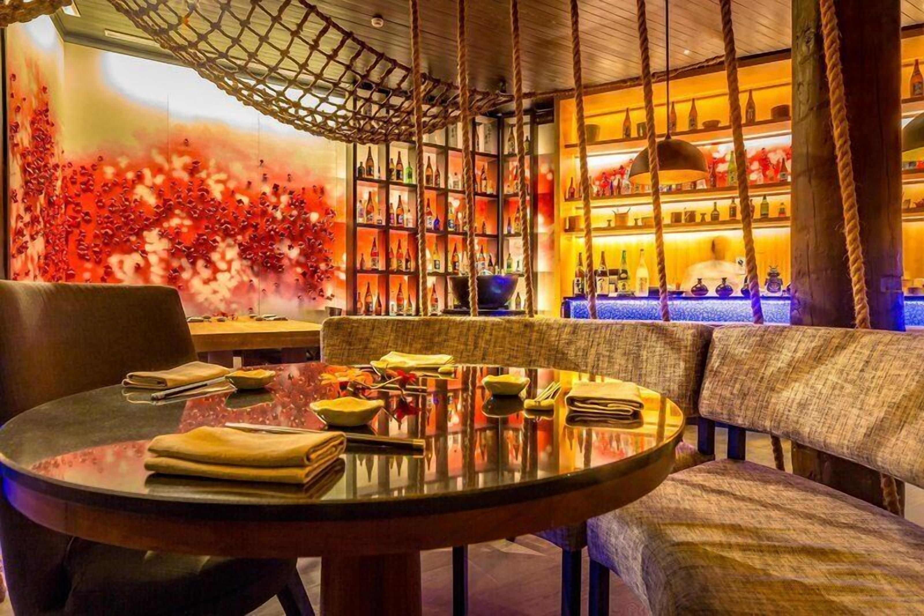 7 restaurantes: servem pequenos-almoços, almoços e jantares