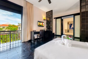 Suíte presidencial | Roupas de cama premium, frigobar, cofres nos quartos, escrivaninha