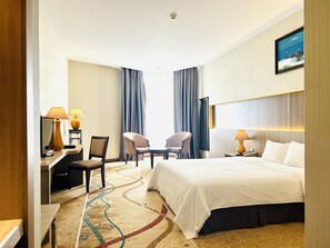 1 quarto, minibar, cofre no quarto, secretária 