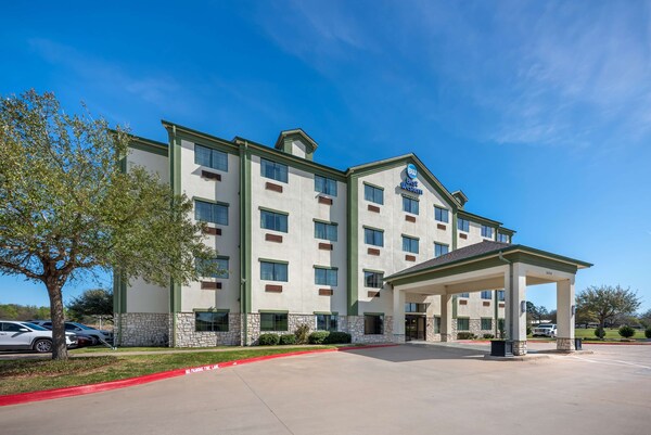 Best Western La Grange Inn & Suites - Round Top, TX