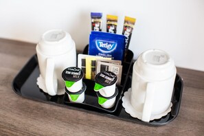 Cofre no quarto, secretária 