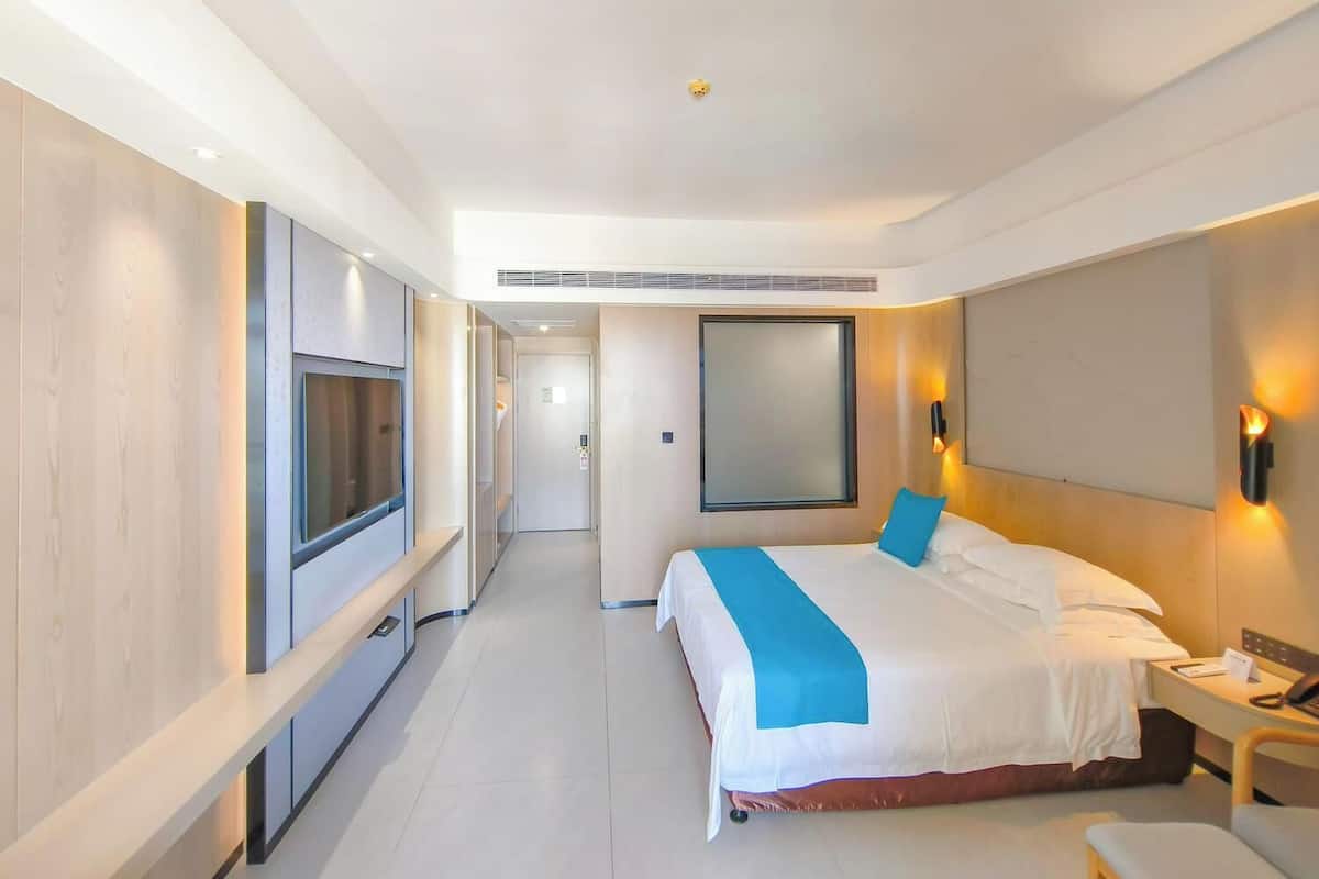 Roupa de alta qualidade, minibar, cofre no quarto, secretária 