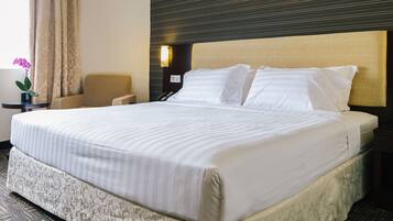 Quarto casal ou duplo executivo | Frigobar, cofres nos quartos, escrivaninha, cortinas blackout