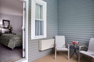 Quarto Clássico, 1 cama queen-size | Terraço/pátio interior