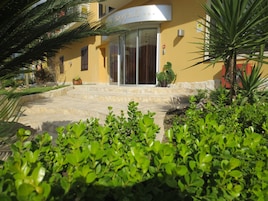 Entrada do alojamento