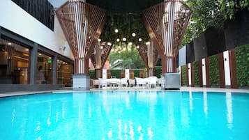 Piscina exterior
