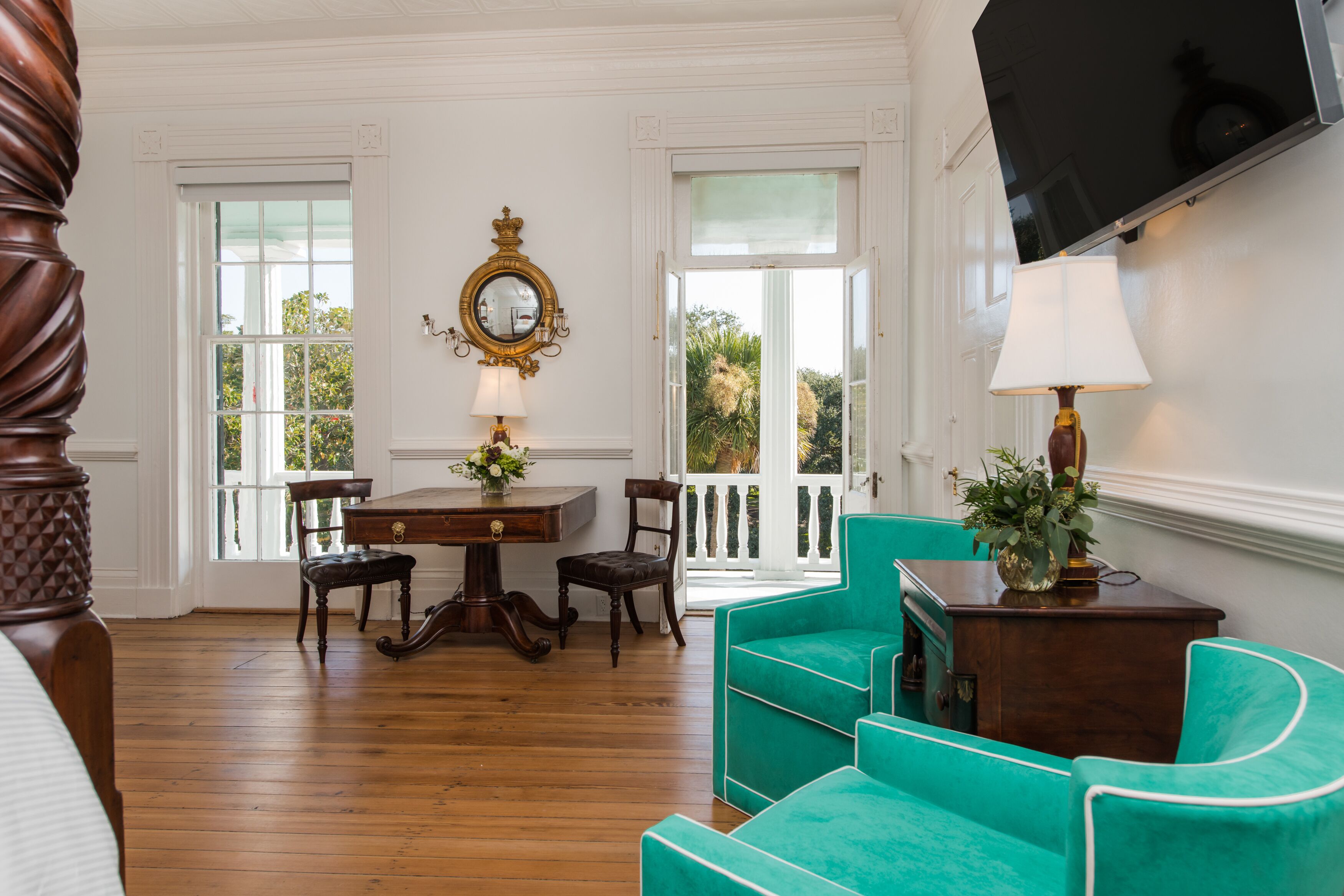 Post House Inn in Mount Pleasant: Find Hotel Reviews, Rooms, and Prices ...