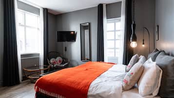 Quarto Duplo ou Twin Standard | Roupa hipoalergénica, cortinas/cortinados opacos, Wi-fi grátis