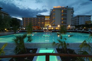 Pormenores do exterior