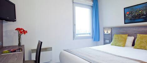 Estúdio | 1 quarto, cofres nos quartos, escrivaninha, quartos à prova de som