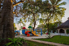 Área de recreio para crianças (ao ar livre)