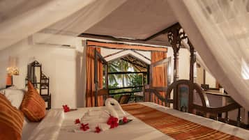 Quarto Duplo ou Twin Executivo, vista para o mar | Minibar, cofre no quarto, secretária