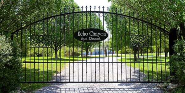 Echo Canyon Spa Resort (Adults Only) - Oklahoma
