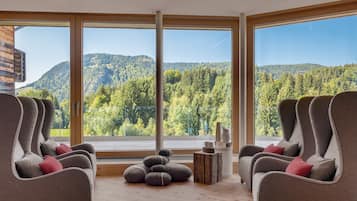 Sala(s) para tratamentos a casais, sauna, hammam, tratamentos corporais