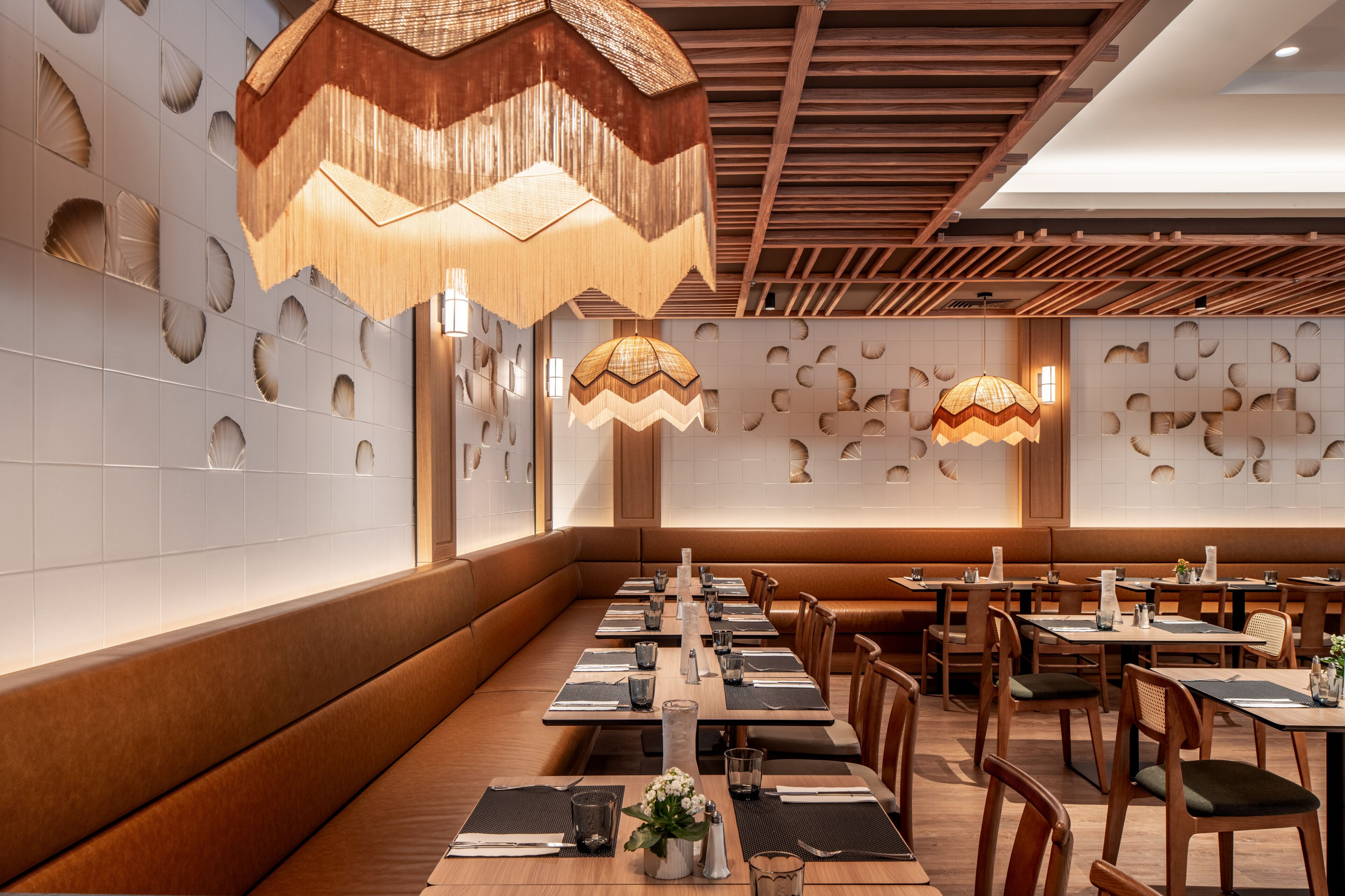 Café da manhã com buffet grátis todos os dias