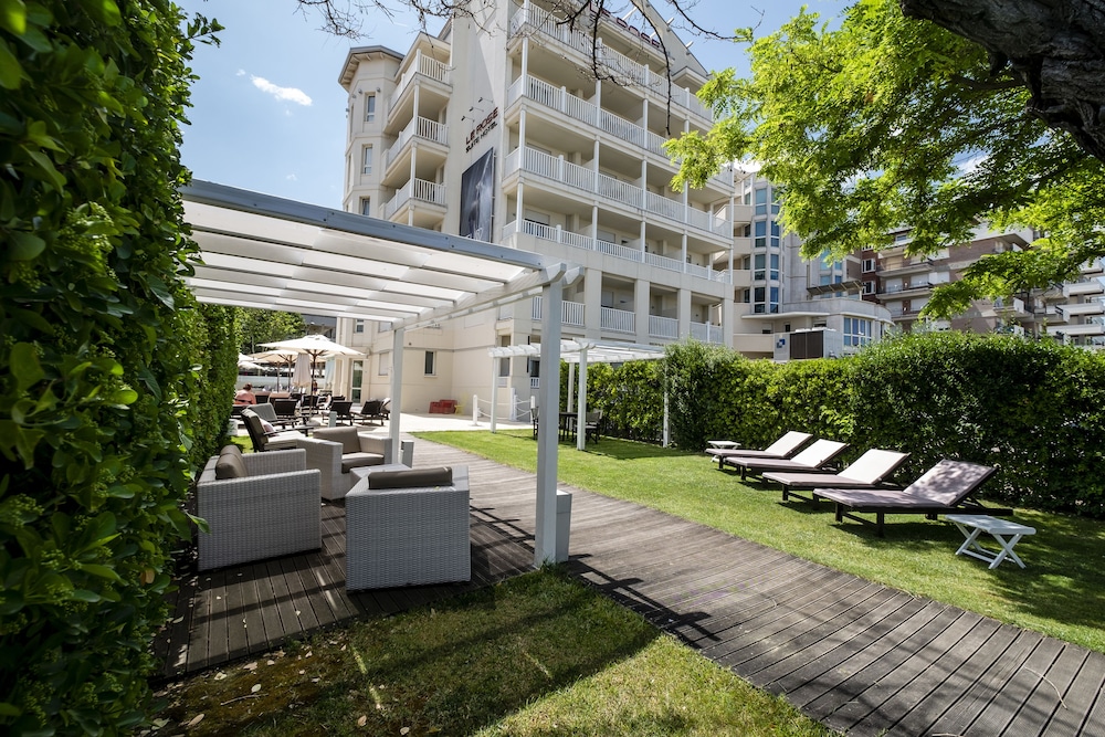 Le Rose Suite Hotel - Rimini