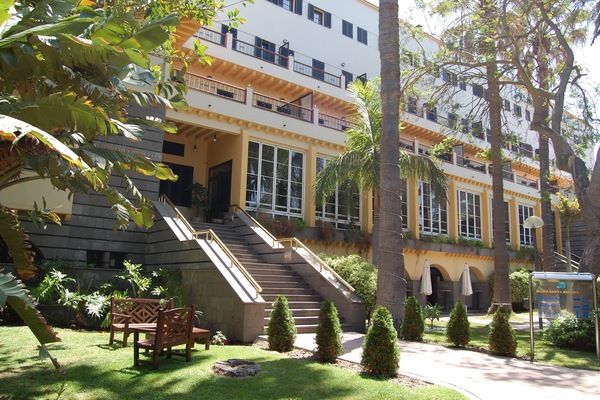 Fachada da propriedade