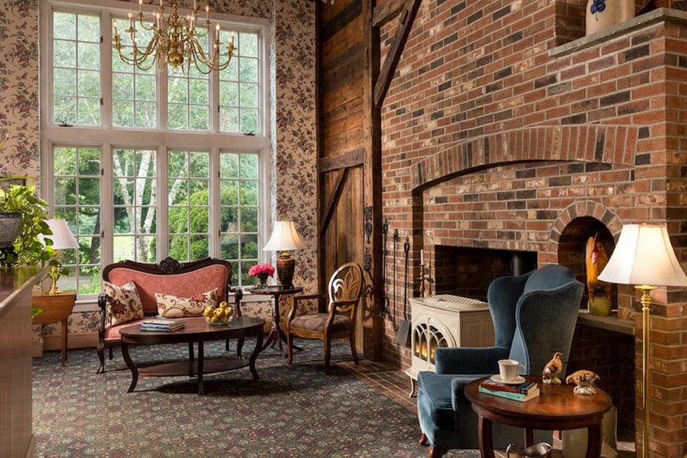 Chesterfield Inn - New Hampshire