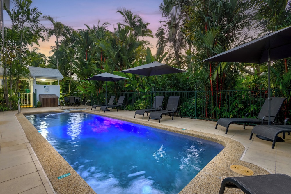 Port Douglas Apartments - Adults Only Oasis - Port Douglas