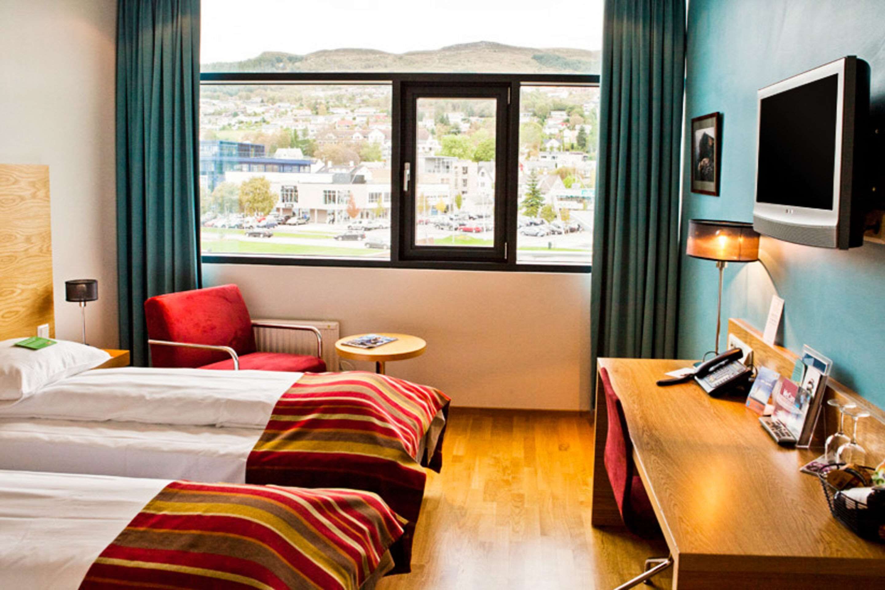 Quality Hotel Ulstein, Ulsteinvik: Reviews & Hotel Deals | Book at ...