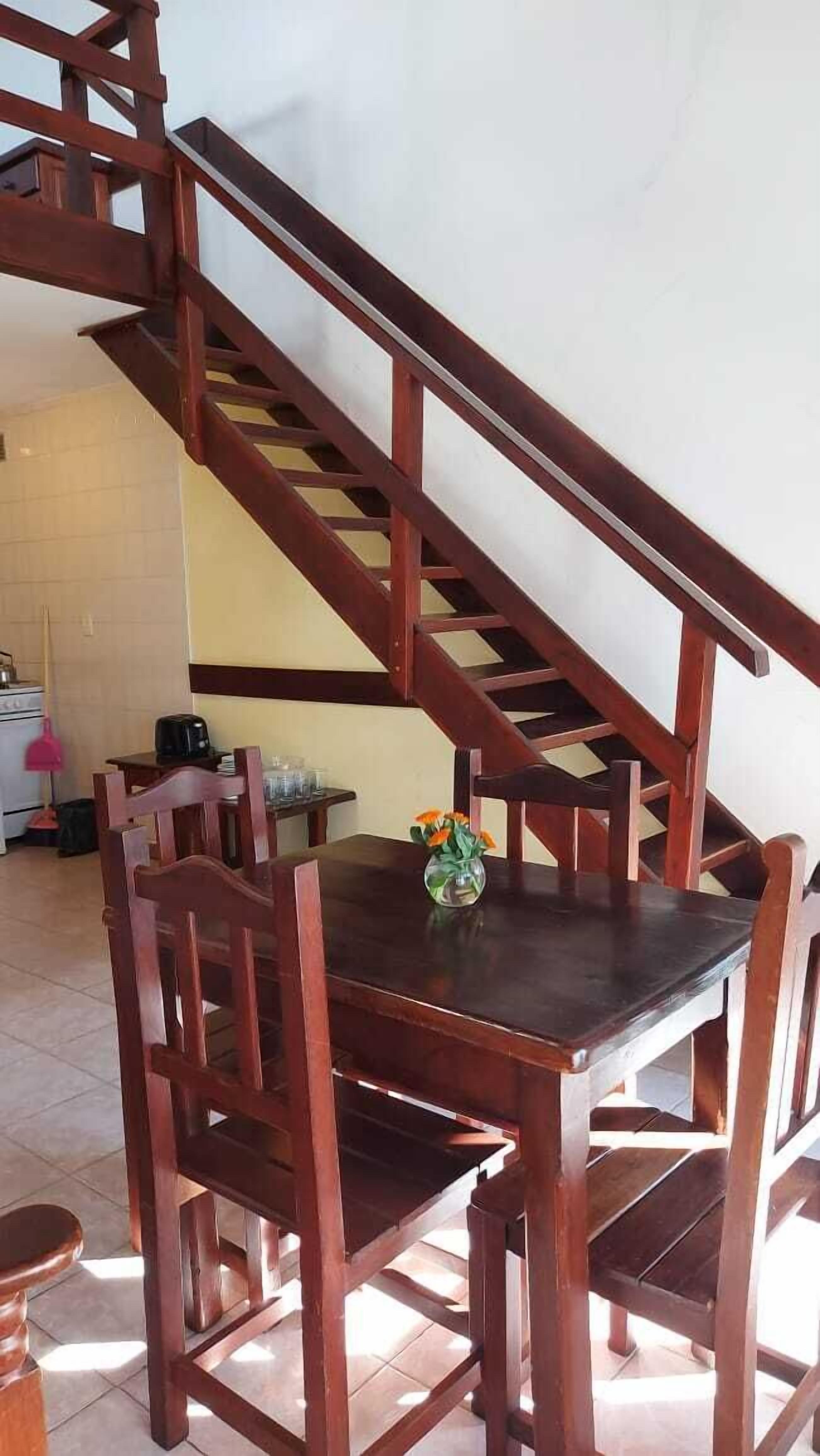 Estúdio básico, vista para o jardim | Cozinha privada | Frigobar, micro-ondas, cooktop, cafeteira/chaleira