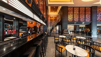 Pequeno-almoço tipo buffet diário (530 THB por pessoa)