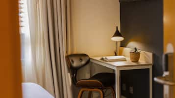 1 quarto, escrivaninha, quartos à prova de som, Wi-Fi de cortesia