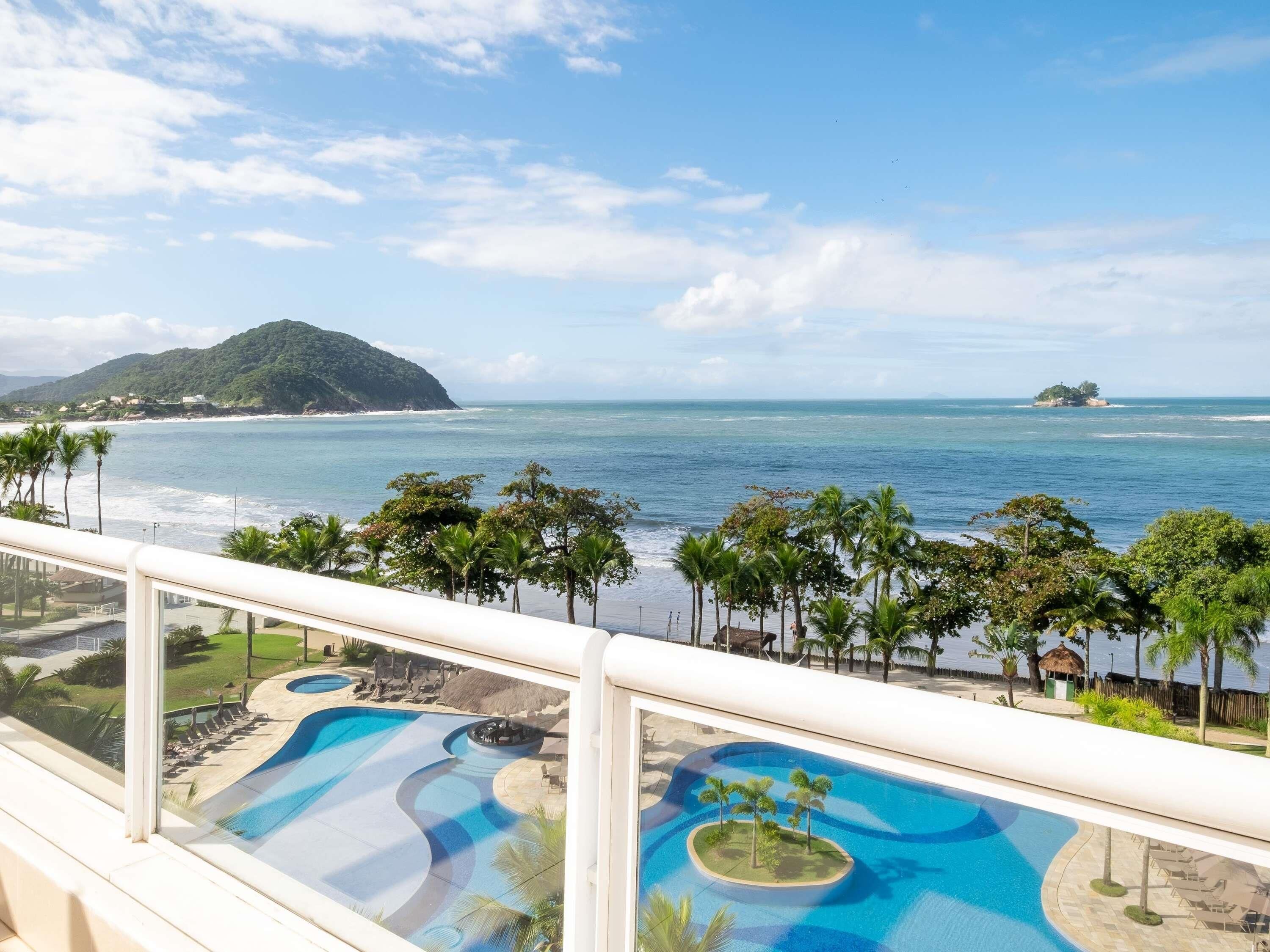 Suíte Mar, 1 cama King, terraço com banheira de imersão externa, vista para o mar | Roupas de cama de algodão egípcio, roupas de cama premium