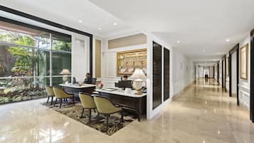 Mesa do concierge