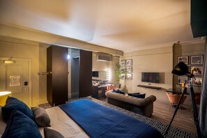 Individualmente decorados, individualmente mobiliados, escrivaninha