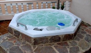 Piscina no piso superior