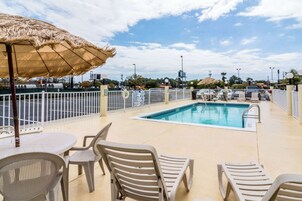 Piscina exterior