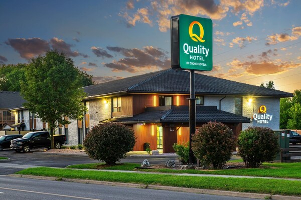 Quality Inn - Chatham-Kent