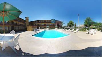 Piscina exterior