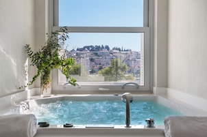 Salas para tratamentos a dois, sauna seca, sauna a vapor