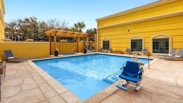 Piscina exterior
