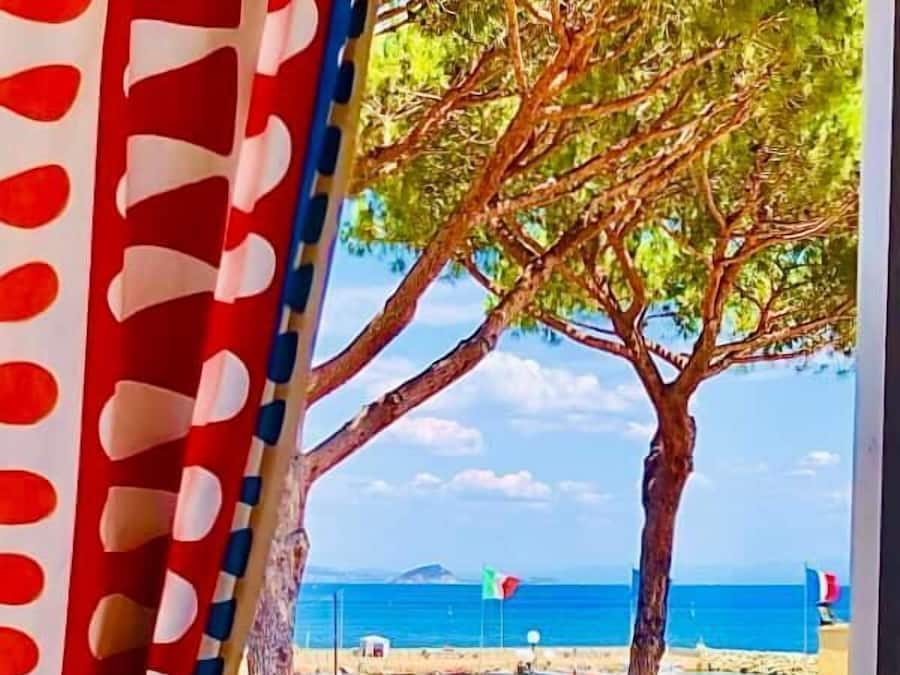 Quarto Triplo Clássico | Lençóis italianos Frette, minibar, secretária, Wi-fi grátis