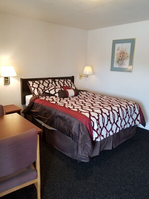 Quarto, 1 cama queen-size, não fumadores | Quartos insonorizados, camas desdobráveis, Wi-fi grátis