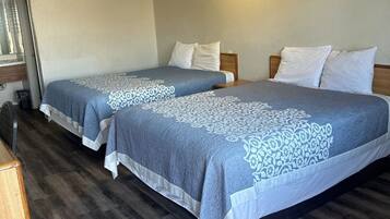 Quarto Duplo | Wi-fi grátis, roupa de cama fornecida