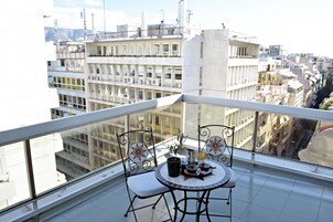 Superior Double Room with Balcony | Terraço/pátio