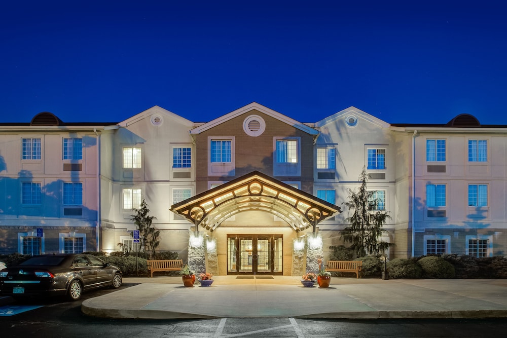Staybridge Suites Cleveland Mayfield Hts Beachwd - Willoughby
