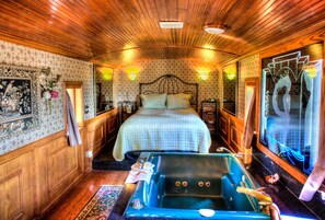 Cabana de Madeira Signature, casa de banho privativa (Orient Express) | 1 quarto, roupa hipoalergénica, com decoração personalizada 