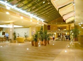 Entrada (vista interior)