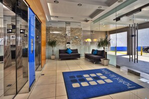 Entrada (vista interior)