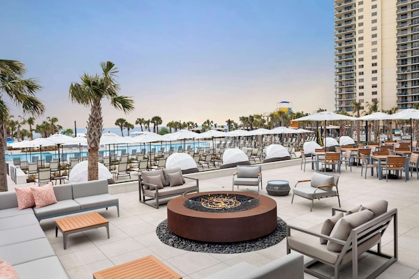 3 bares/lounges