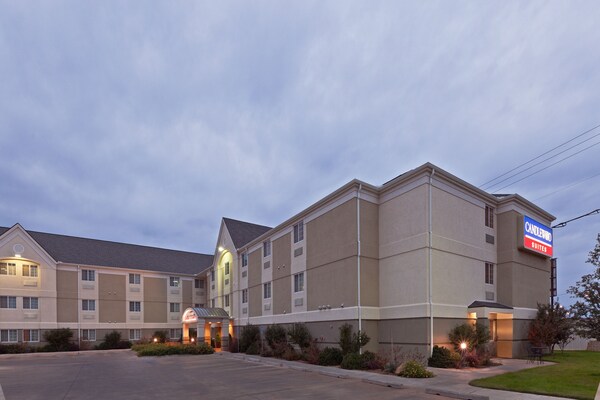 Candlewood Suites Wichita Falls At Maurine Street By Ihg - Wichita Falls, TX